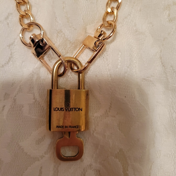 Louis Vuitton | Accessories | Louis Vuitton Lock And Key With Chain34 ...